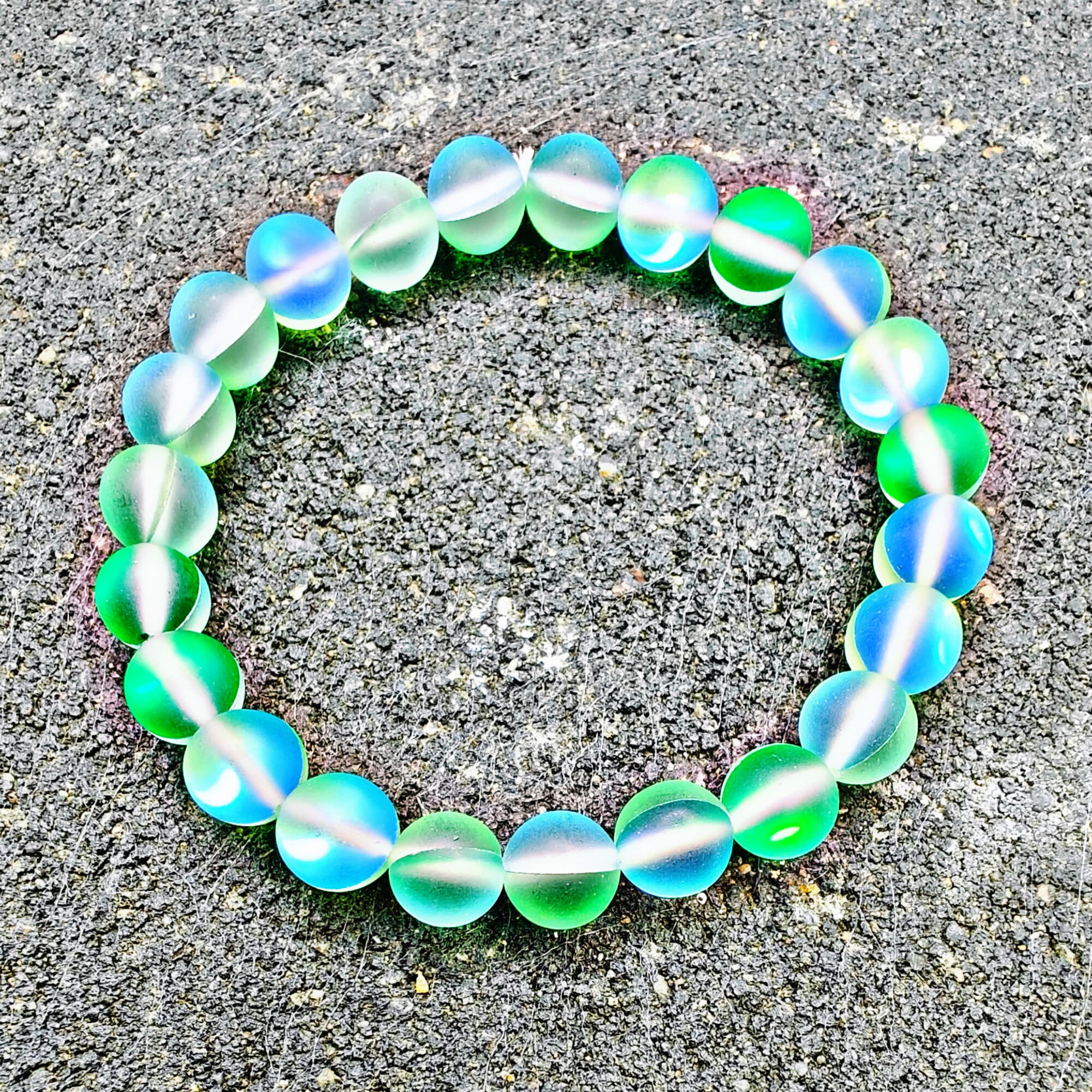 Браслет-нить, опал синтетический