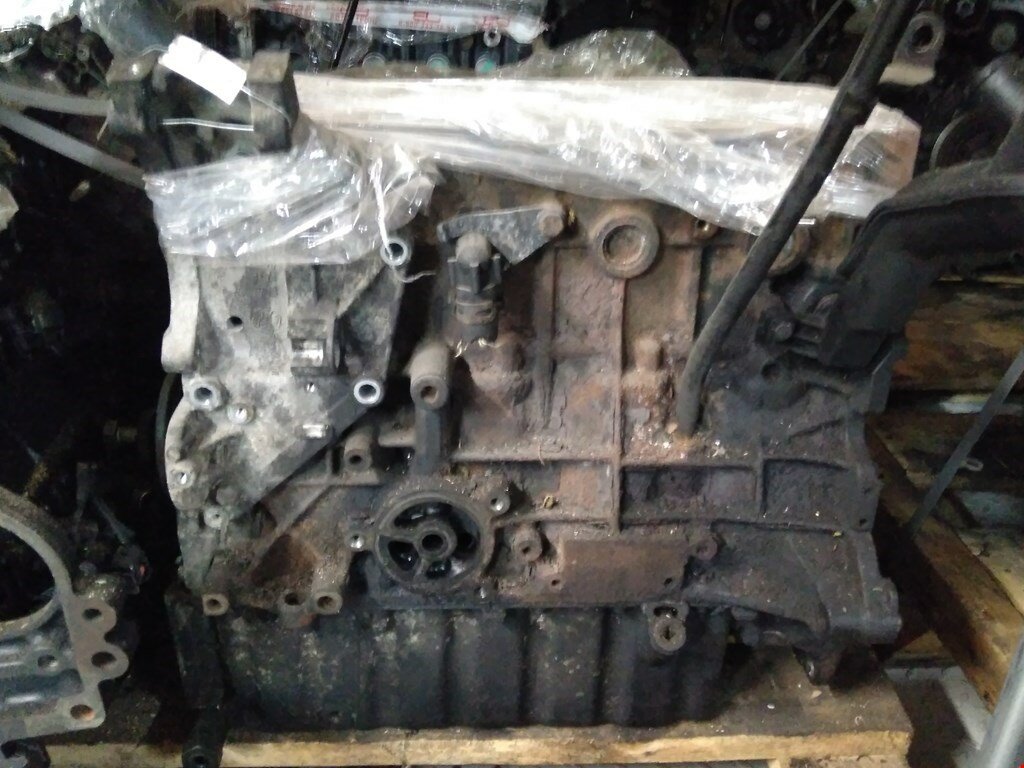 Блок двигателя (блок цилиндров) Volvo S40 2 8252346 арт. 656693