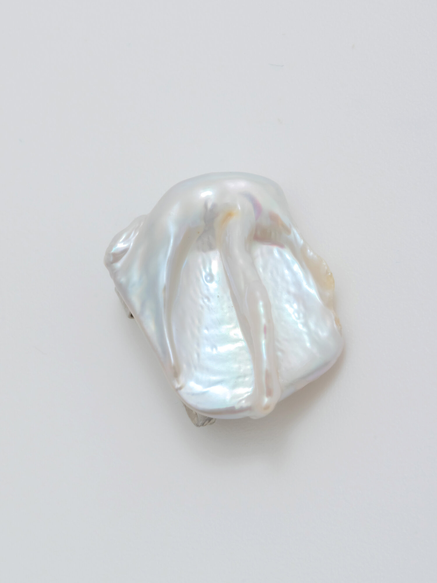 Брошь, жемчуг пресноводный, жемчуг пресноводный культивированный