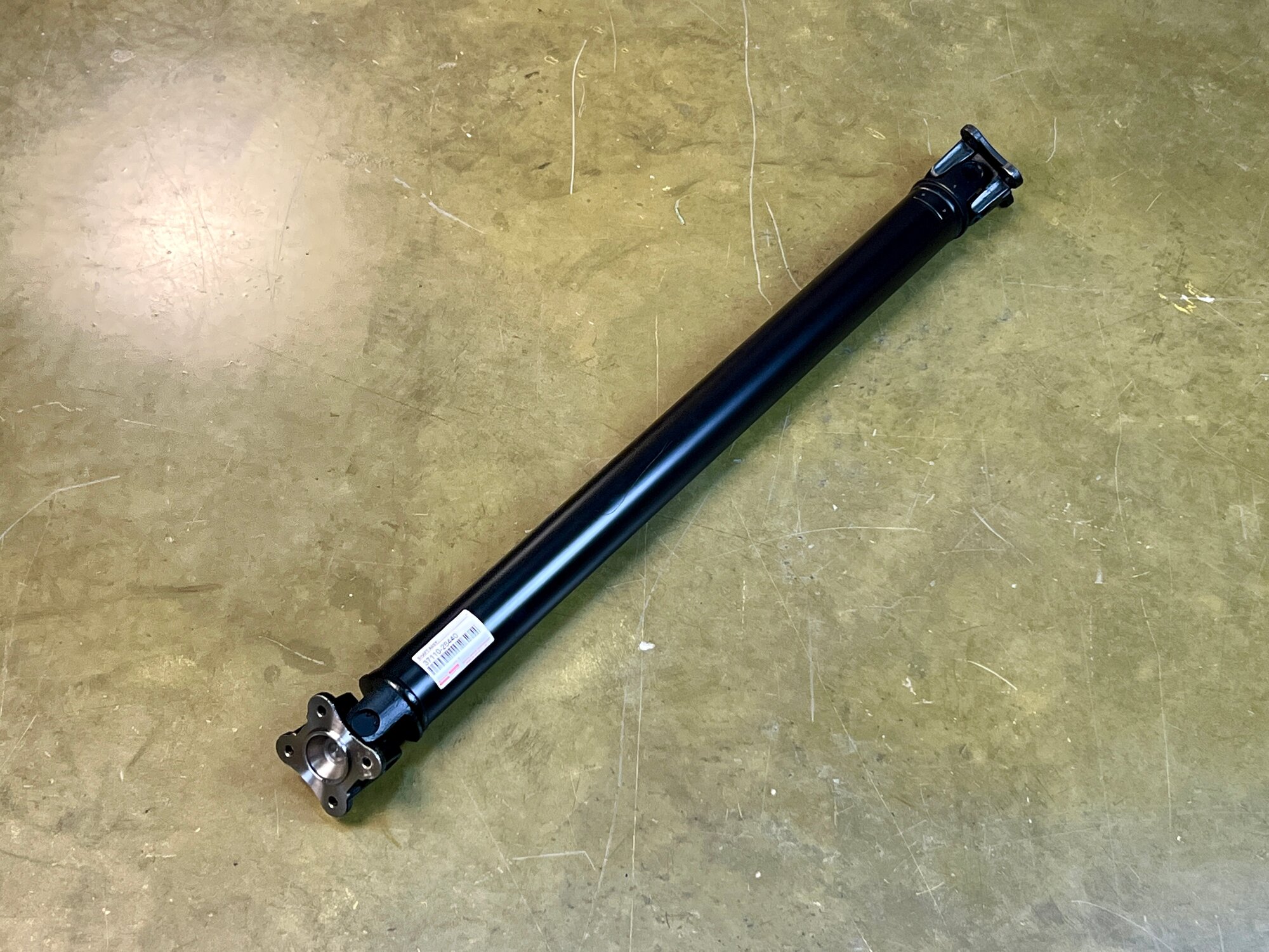 Вал карданный задний TOYOTA TOWN ACE NOAH/PROBOX 37110-28440