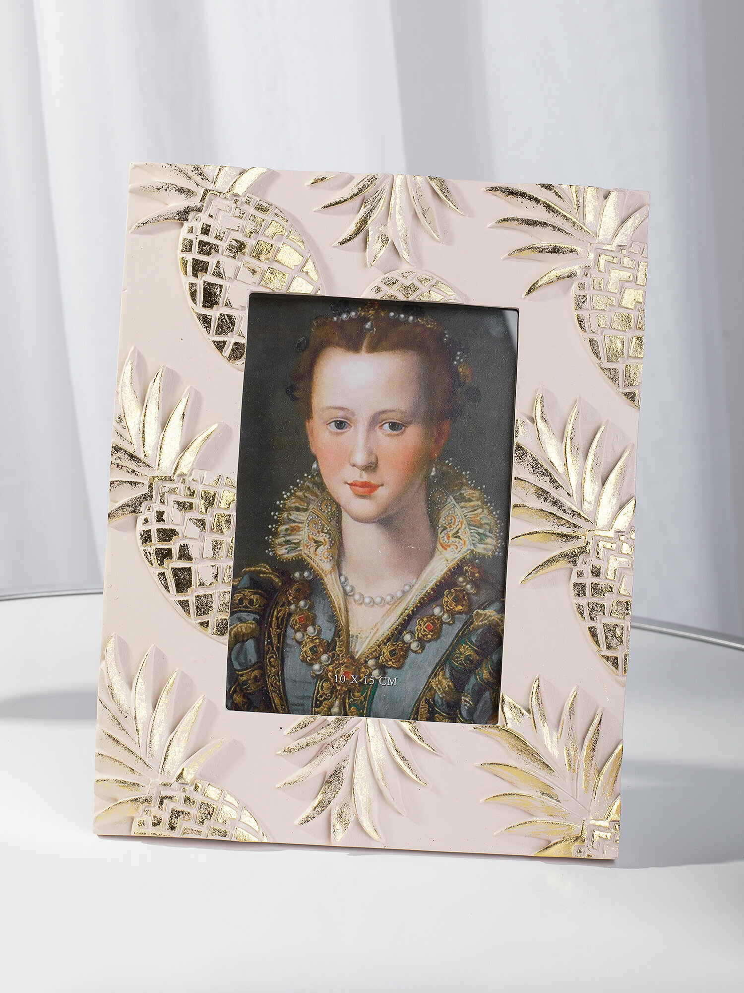 28-577 Фоторамка настольная с эффектом искусственного состаривания18x2x23см (10х15см), Glasar