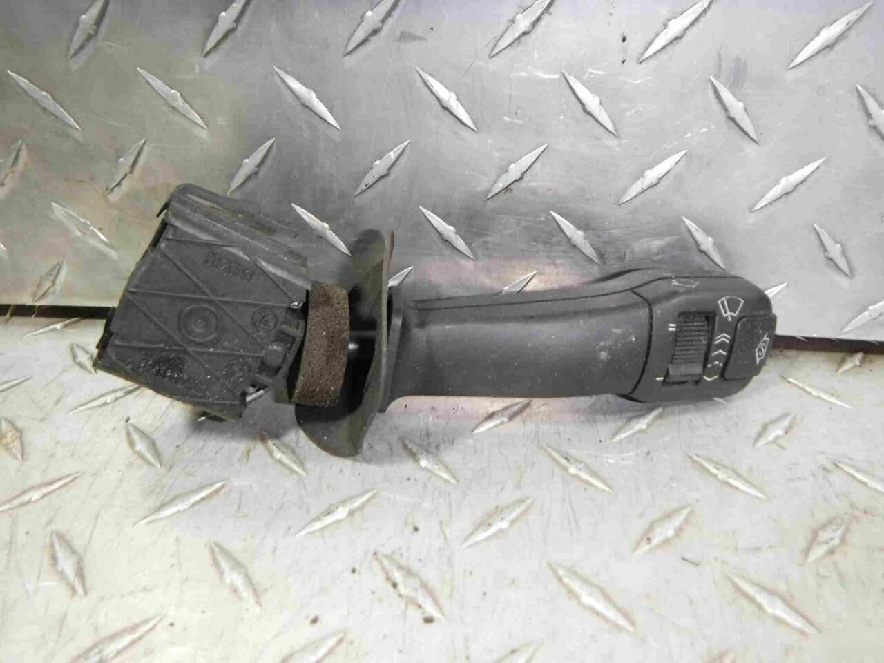 Переключатель стеклоочистителей BMW 5 серия E39 (1995—2000) 61318352171