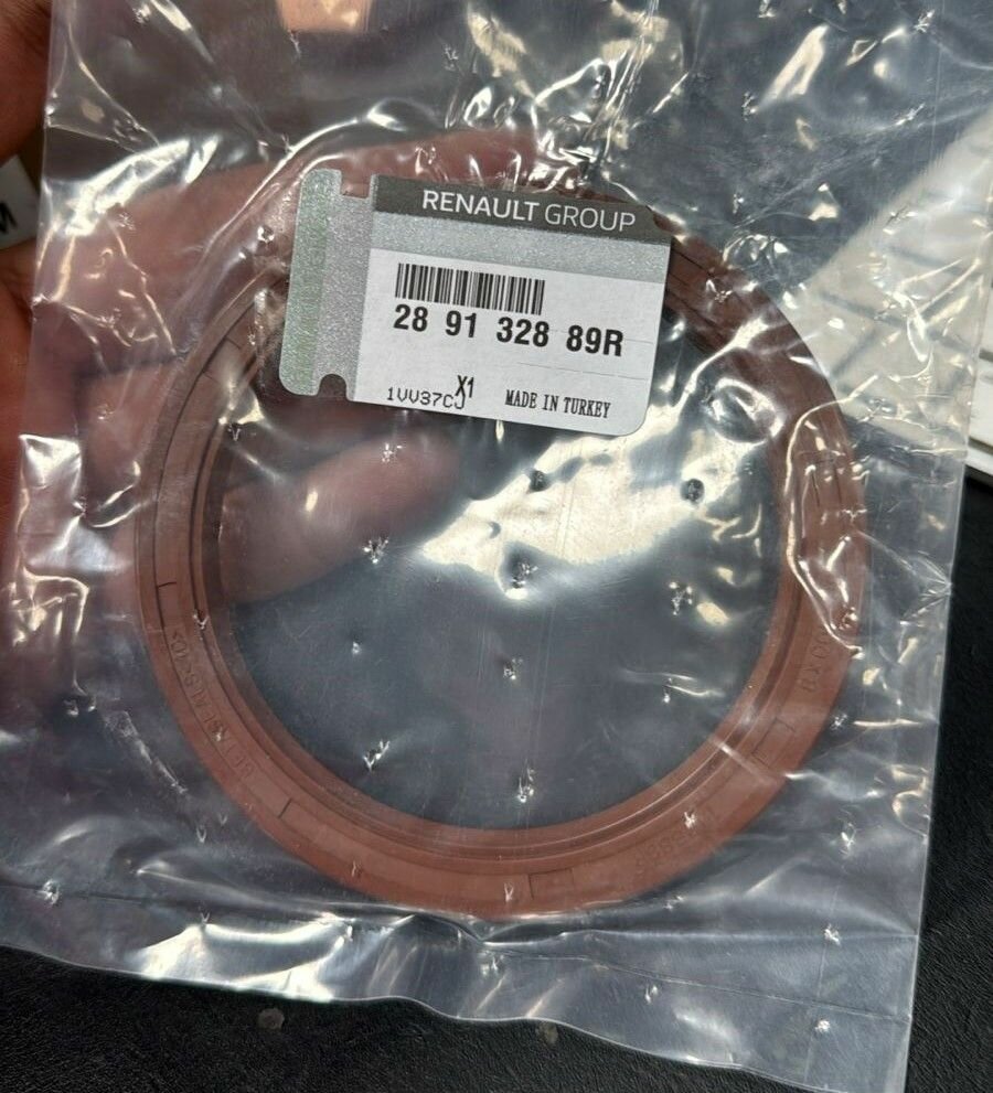Сальник коленвала ориг. 289132889R Renault Logan Laguna Fluence Duster Megane Sandero / Лада Ларгус