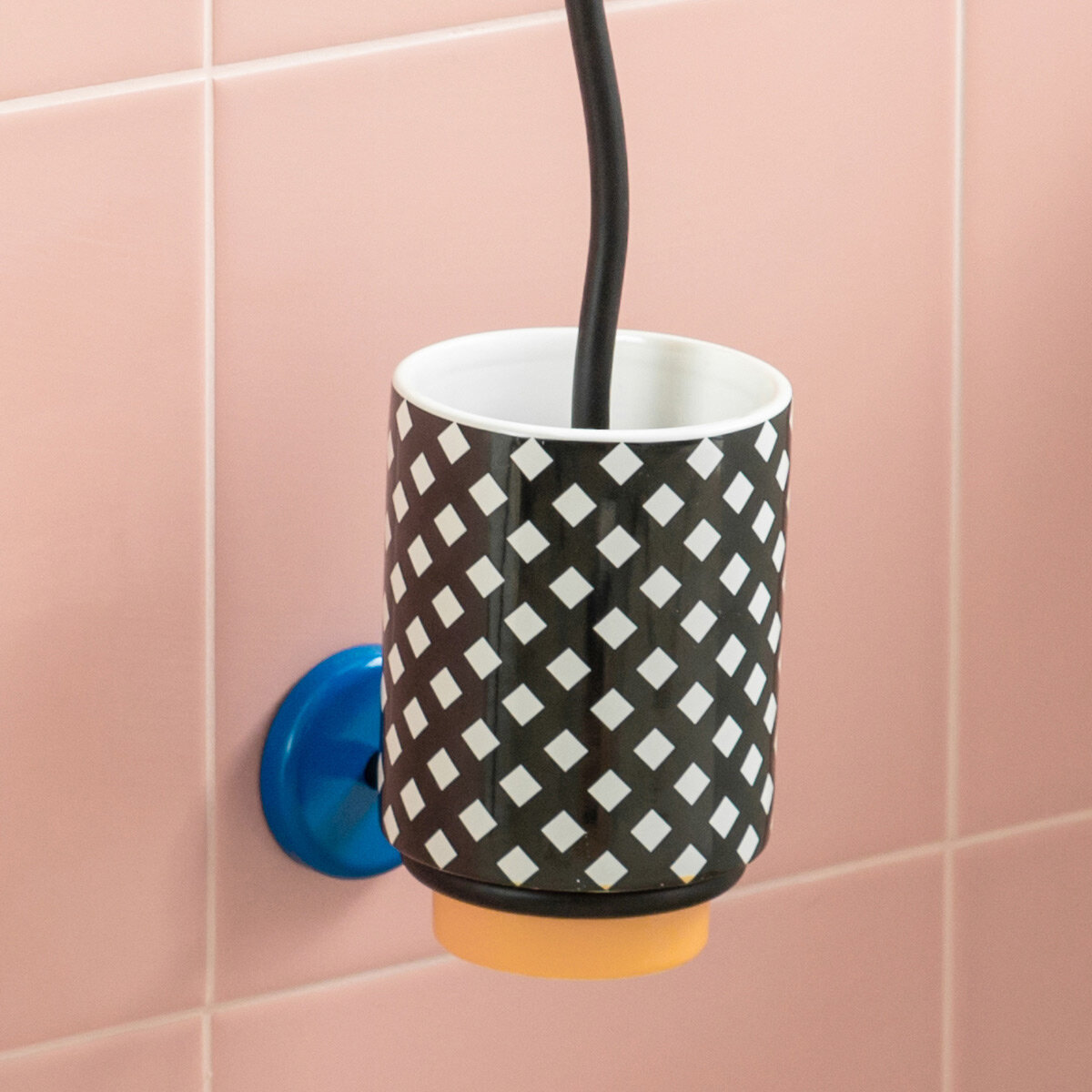 Ершик для унитаза керамический настенный Memphis Moroshka цвет Черный Мультиколор