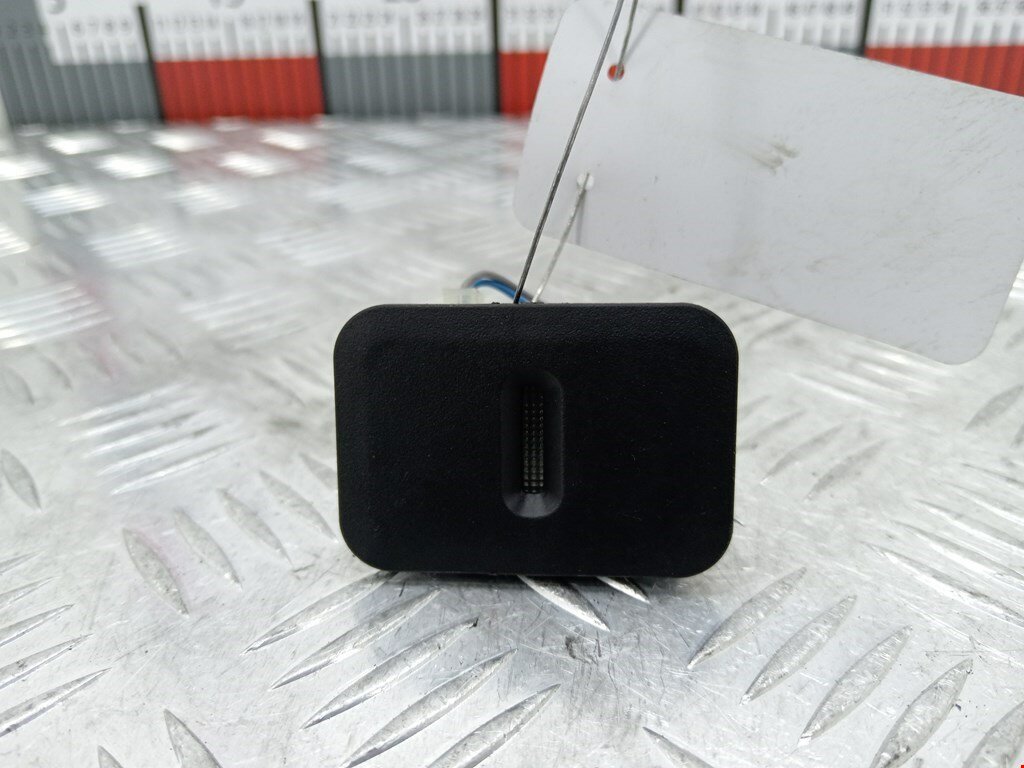 Датчик включения света Kia Ceed 2 (JD) A284760020 арт. 1735391