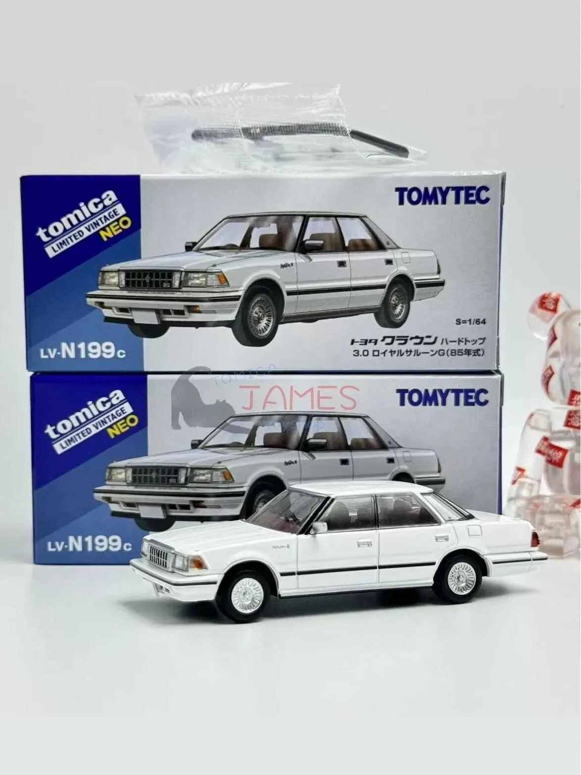Машинка Tomytec Tomica TLV 1/64 LV-N199c Toyota Crown 1985 202506 Die-cast Alloy Car Model Collection Toy Gift