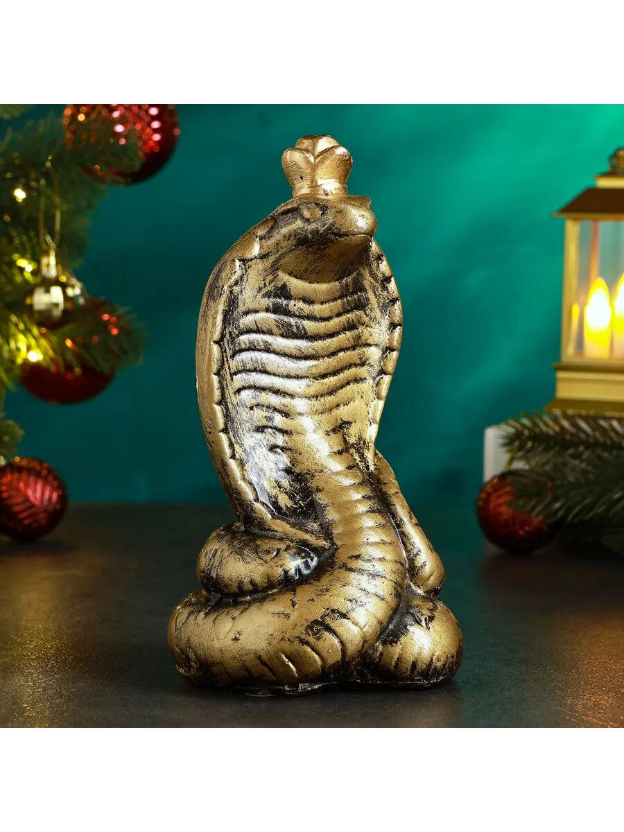 Фигура "Змея Кобра с короной" 17х8х8см