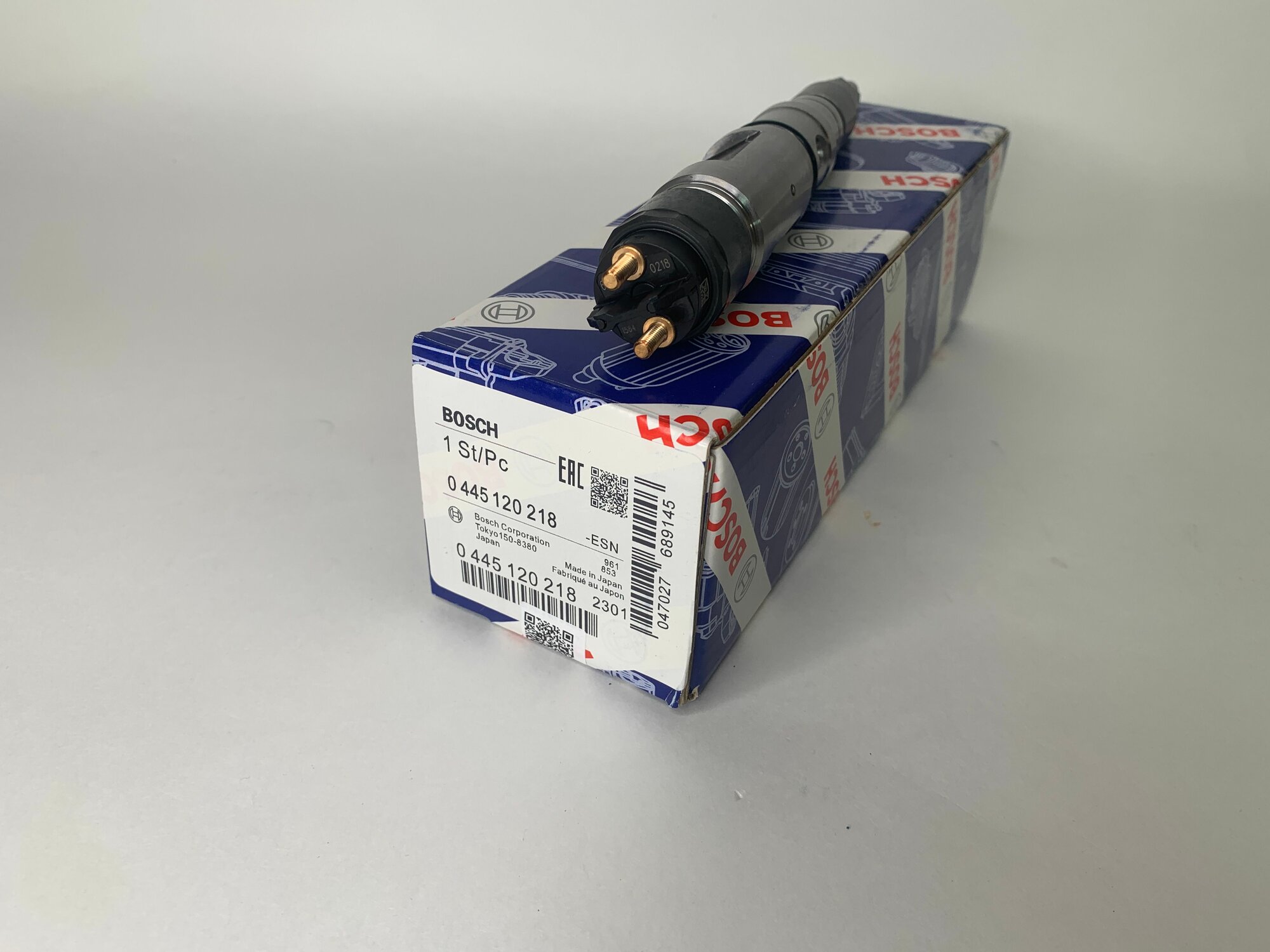 Форсунка топливная Bosch 0445120218