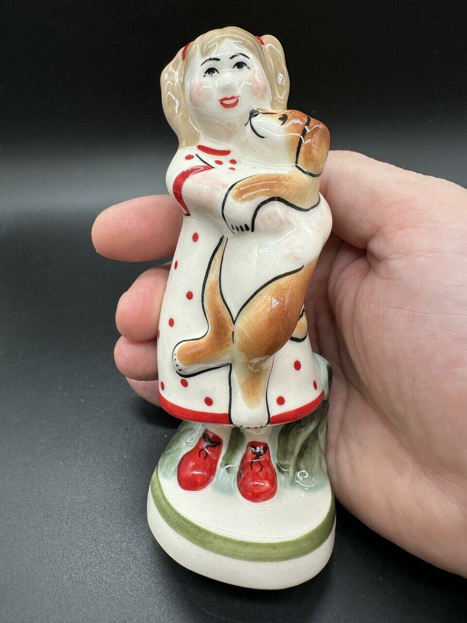 Статуэтка Девочка с собакой Фарфор Винтажная Шикарная