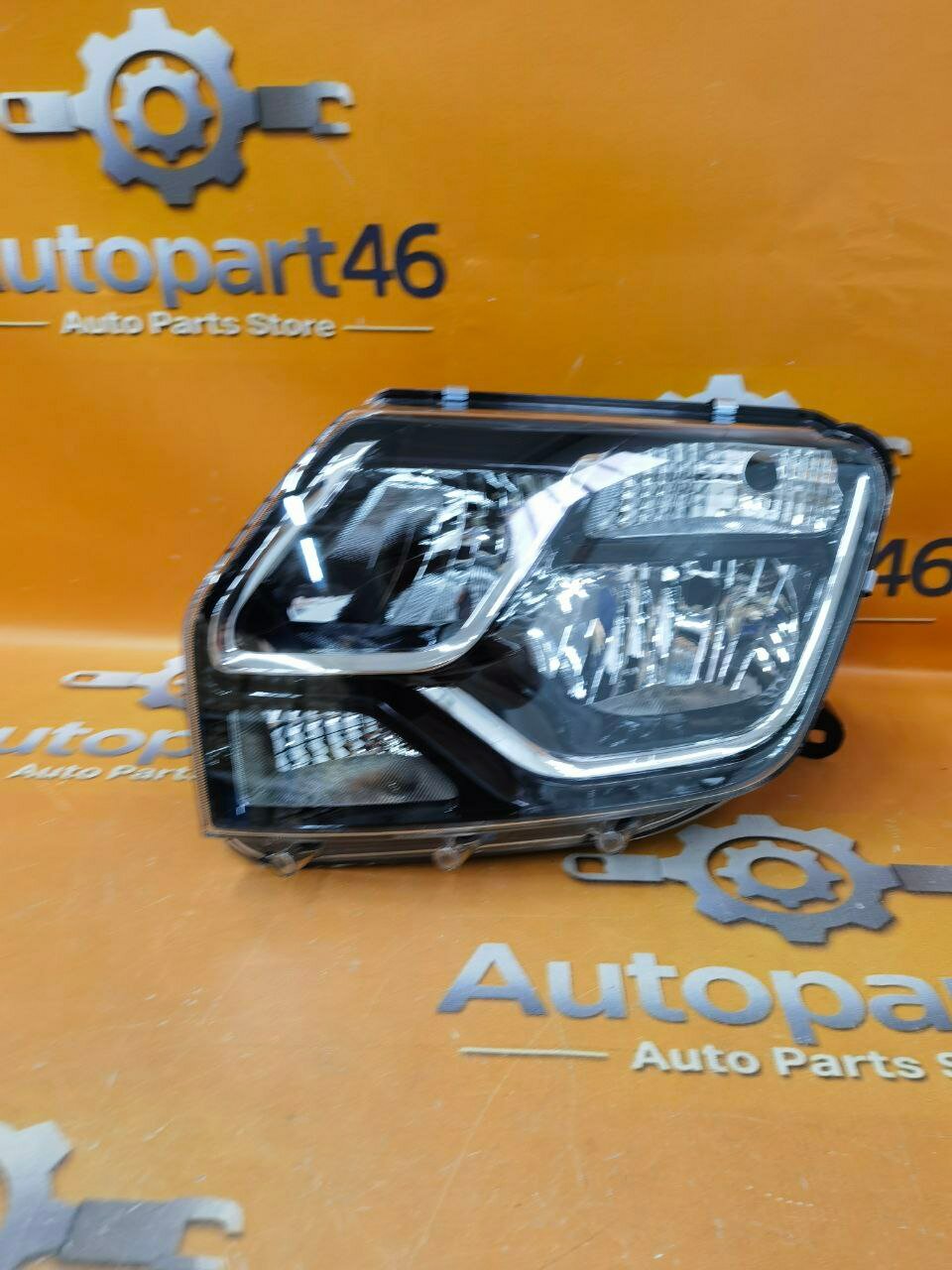 Левая фара рено дастер RENAULT DUSTER с 15 по 20 год рест