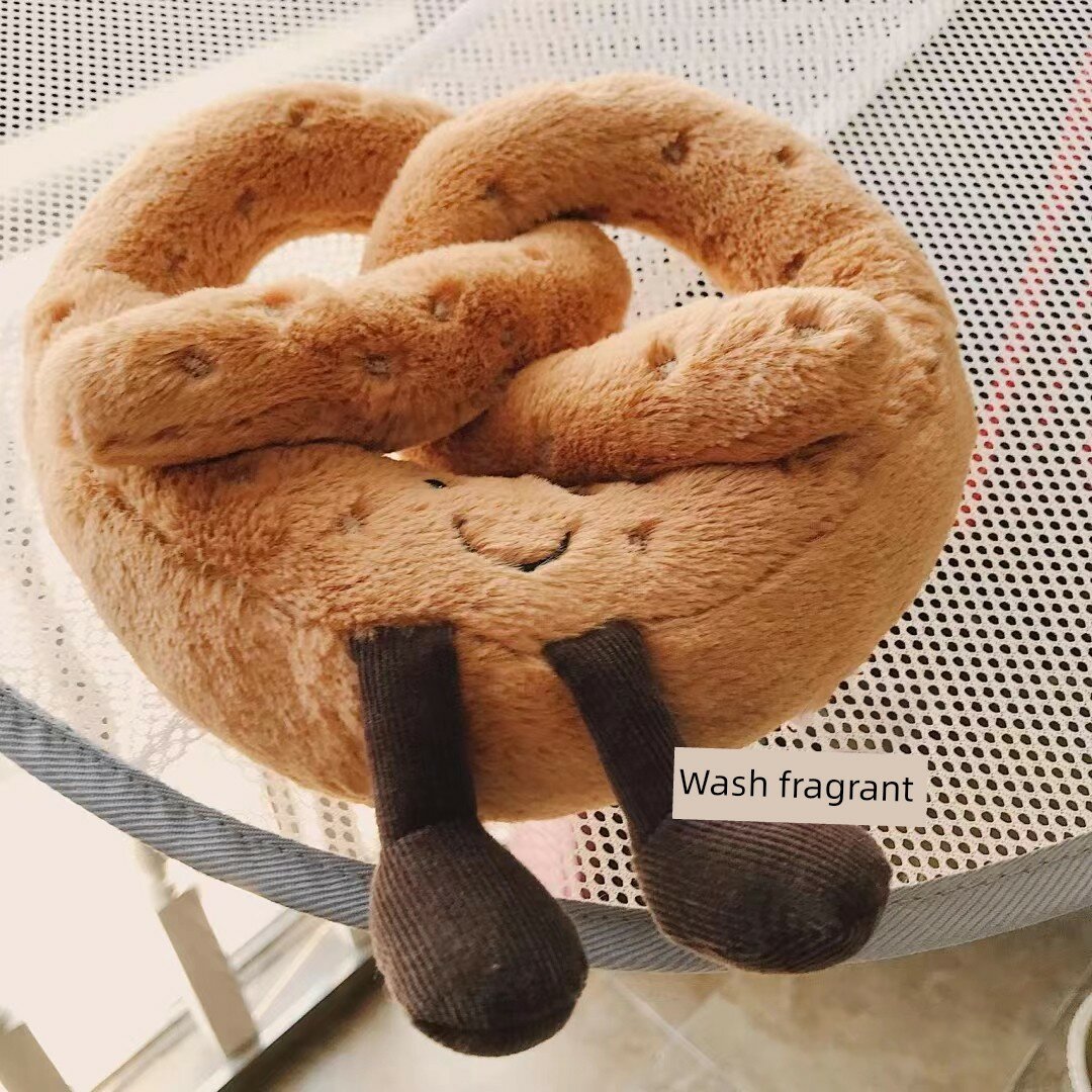 Мягкая игрушка в виде хлеба: вкусный тост, круассан, блины с солью и перцем, багет. Подарок для детей. Кукла-претзель с