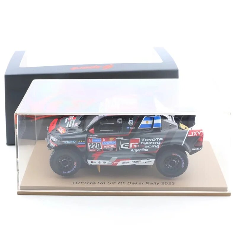 Toyota Hilux Dakar Rally 2023 1:43, цвет 2023 Hilux 220