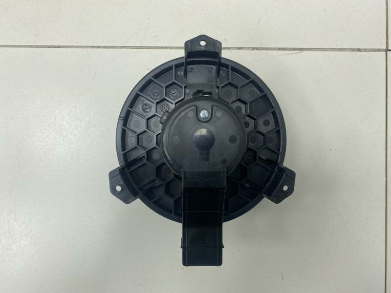 Моторчик отопителя Haval H6 2014 кат.номер: 8100234XKZ16A