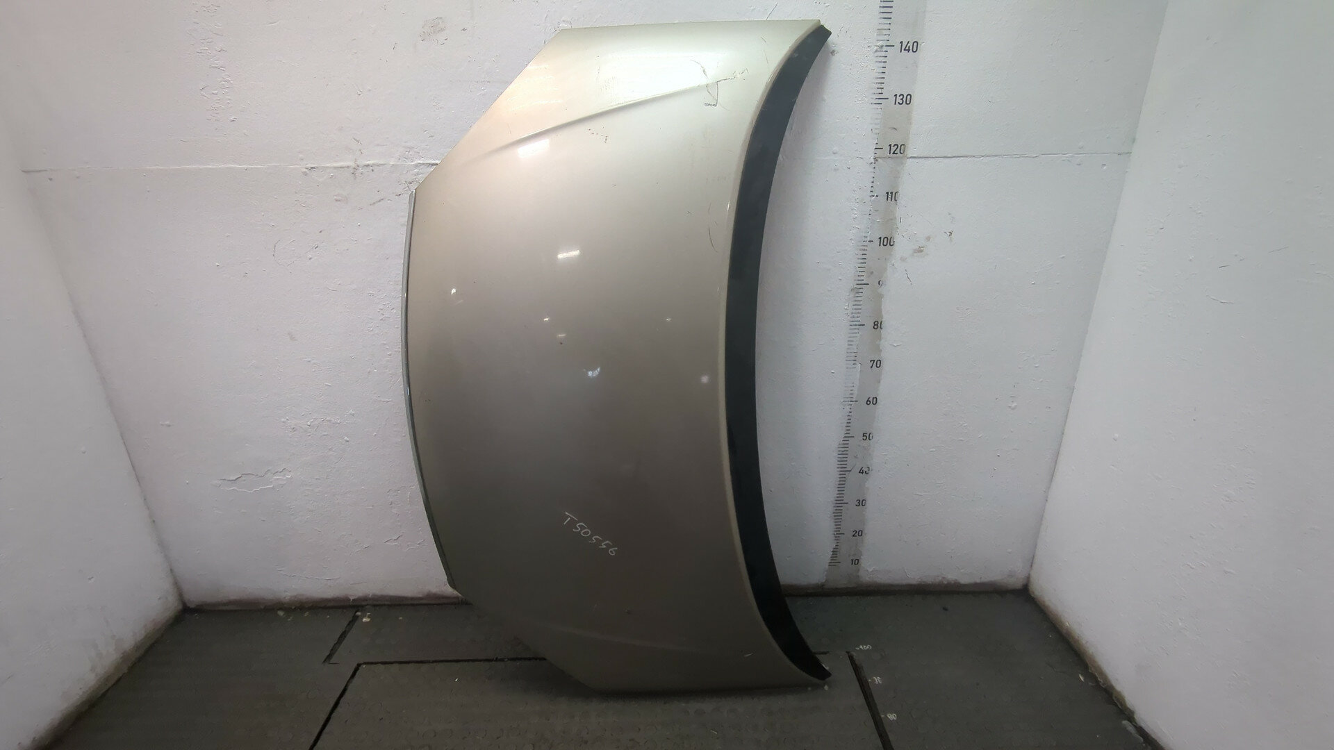 Капот Ford Galaxy Б/У