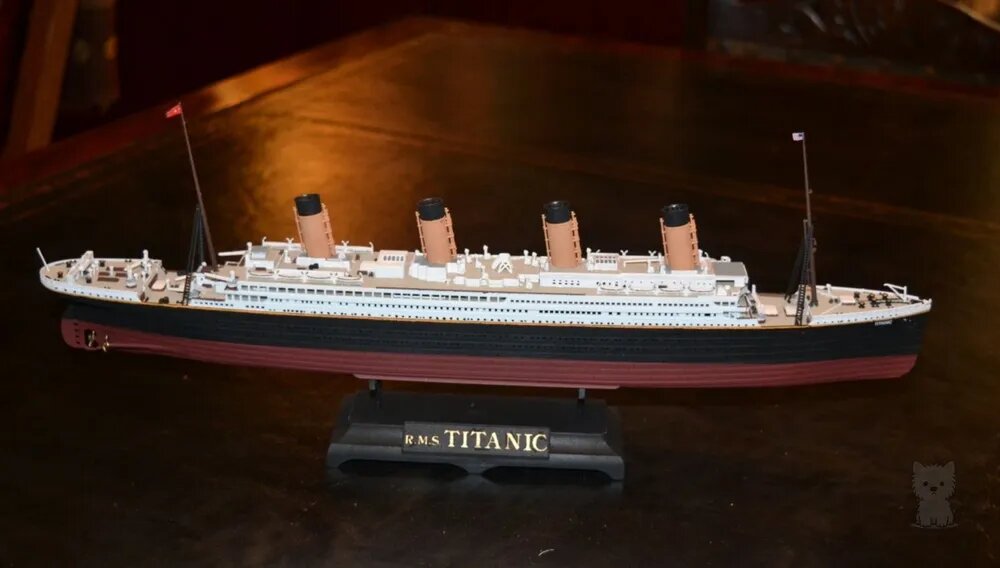 Academy 14214 1/700 Столетняя годовщина "Титаника" Сборная модель судна