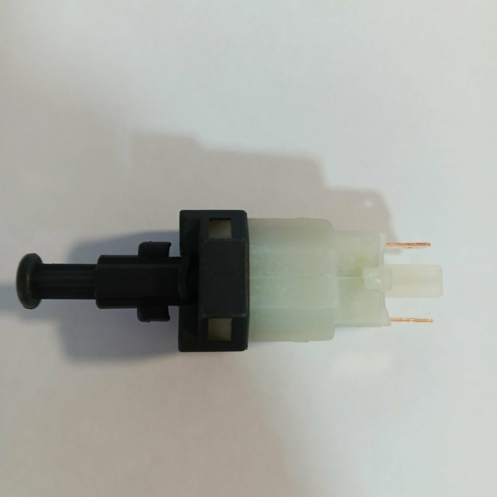 Кнопка включения стоп-сигнала (лягушка) CHEVROLET Lanos 96212027