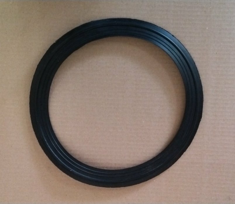Прокладка межфланцевая резиновая d вн:212мм, d нар:267мм