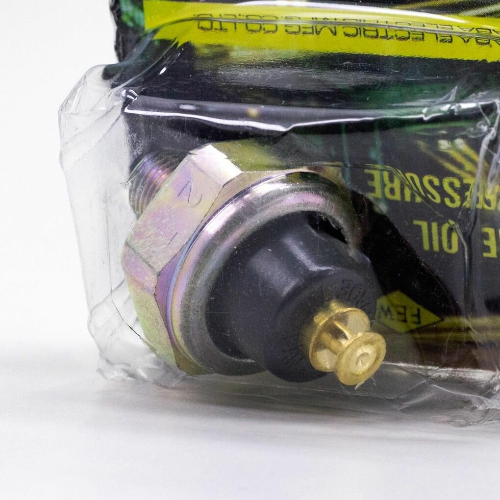 Датчик давления масла TOYOTA DYNA 2L, 3L, 5L, FUTABA