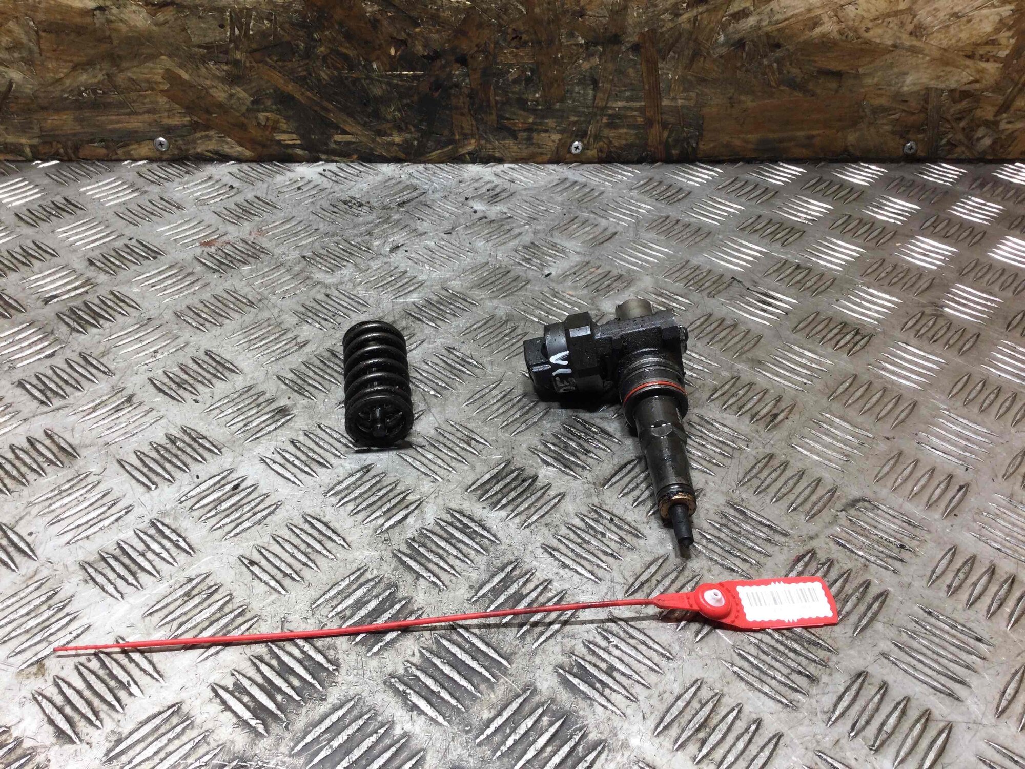 Б/У Форсунка Volkswagen Passat B5 (1996-2000) 1999 г.