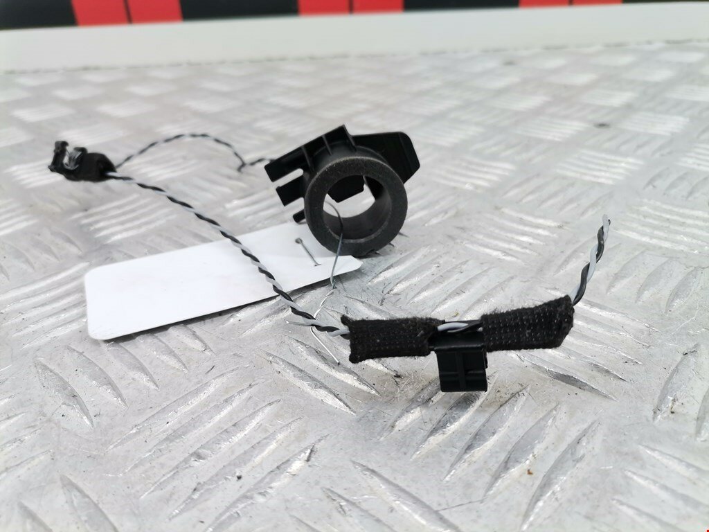 Иммобилайзер BMW 5-Series (F07/F10/F11/F18) 61319311353 арт. 1780719