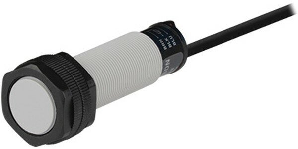 Датчик приближения Autonics CR18-8DN, емкостной, DC, 0,15А, M18