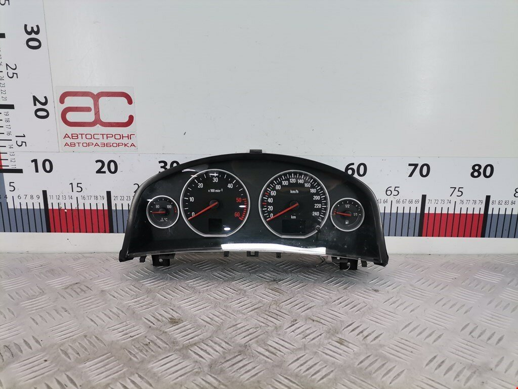 Панель приборная (щиток приборов) Opel Vectra C 93182071 арт. 1630049