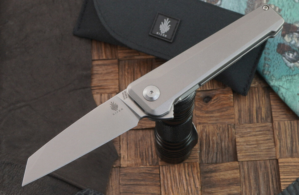 Складной нож Kizer Knives Quell сталь S35VN, титан