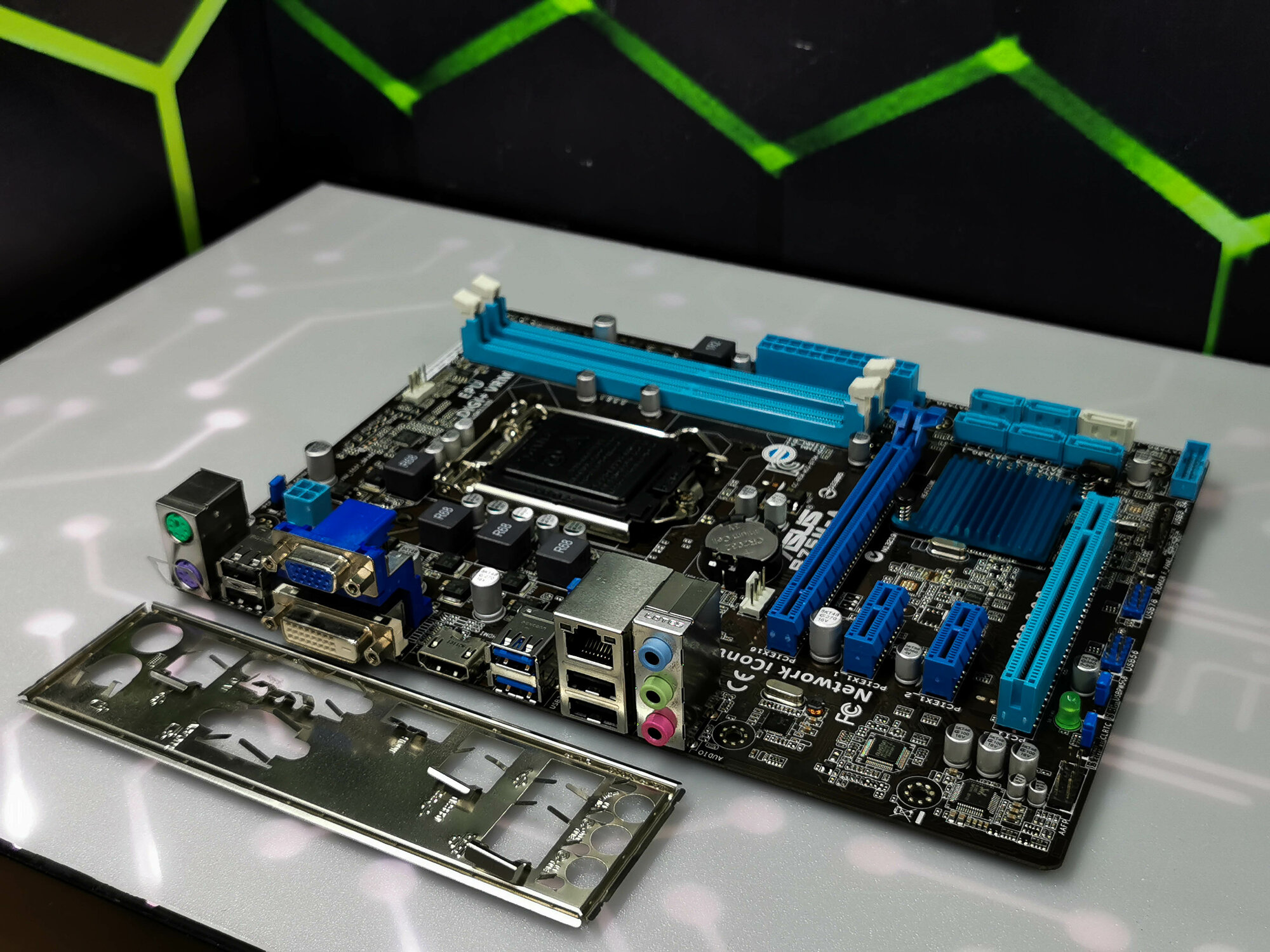 Материнская плата Socket LGA1155 ASUS B75M-A mATX