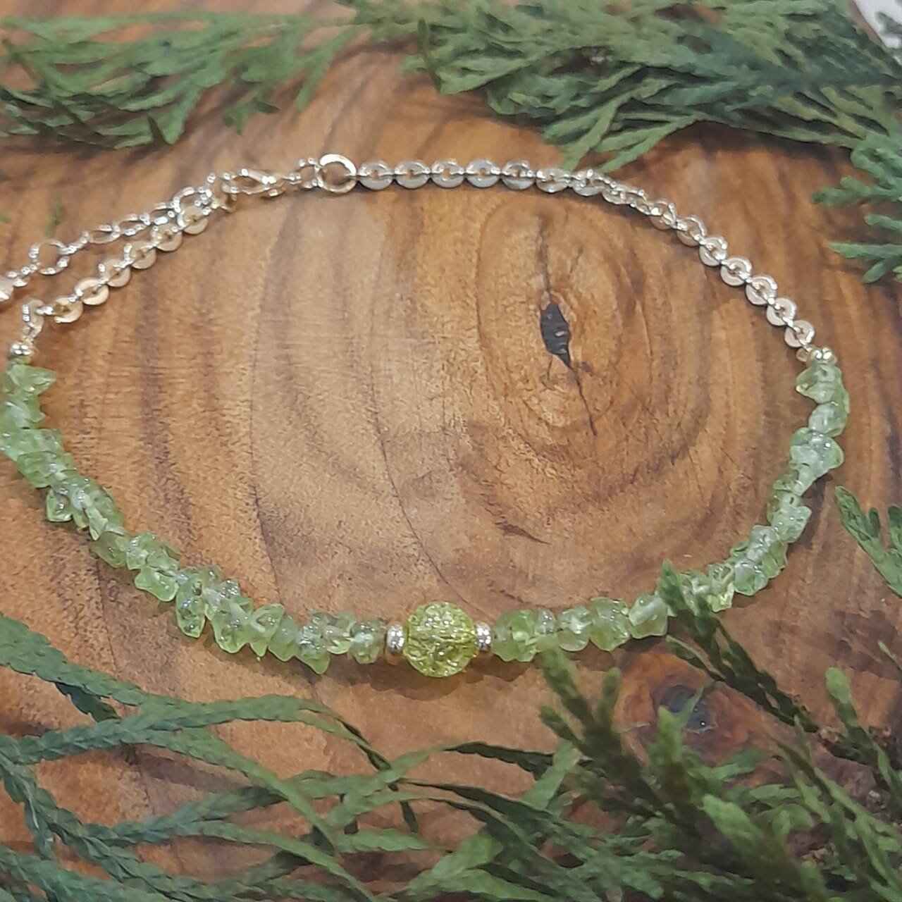 Браслет на ногу