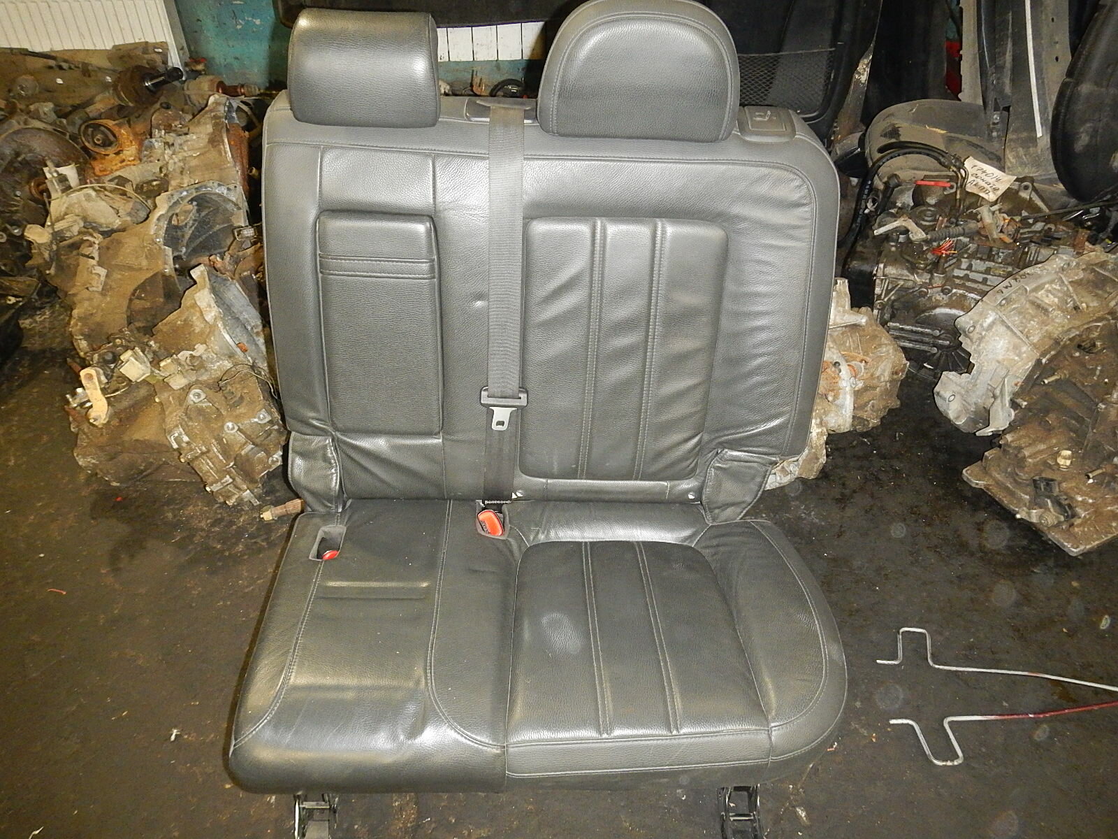 Б/У Сиденье заднее левое, Opel (Опель)-ANTARA (07-) OPEL ANTARA (07-) Потертости. 589826 GENERAL MOTORS арт. 96831388