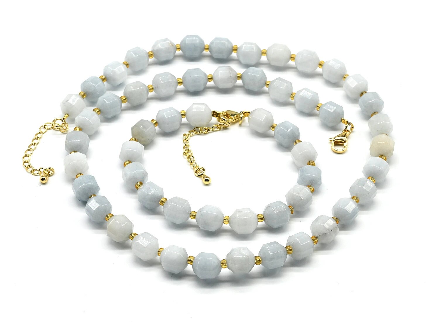 Бусы, кальцит