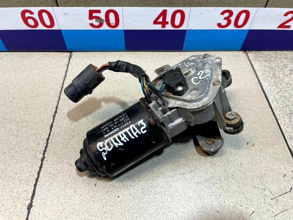 Моторчик стеклоочистителя передний Hyundai Sonata