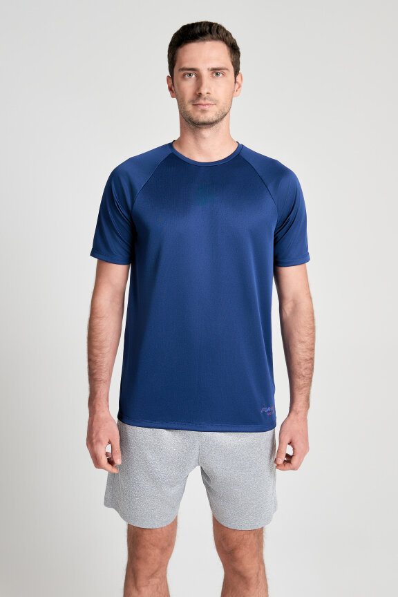 Футболка спортивная