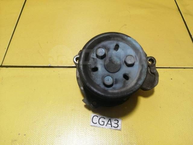 Помпа водяная Nissan CGA3, Б/У с пробегом