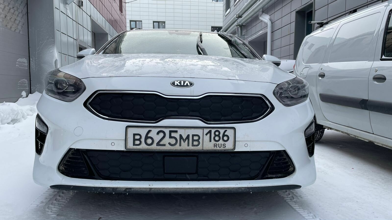 Утеплитель радиатора и бампера для Kia Ceed Киа Сид (2018 -2021) III с Радаром