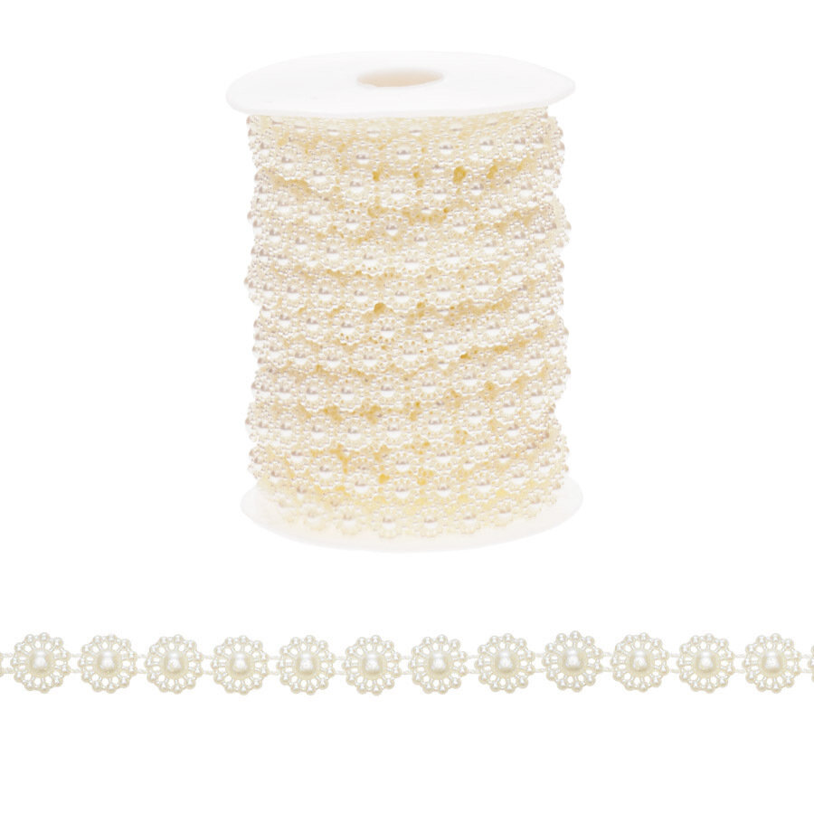 Тесьма декоративная пластиковая цветок 9,5мм, молочный, 21 метр
