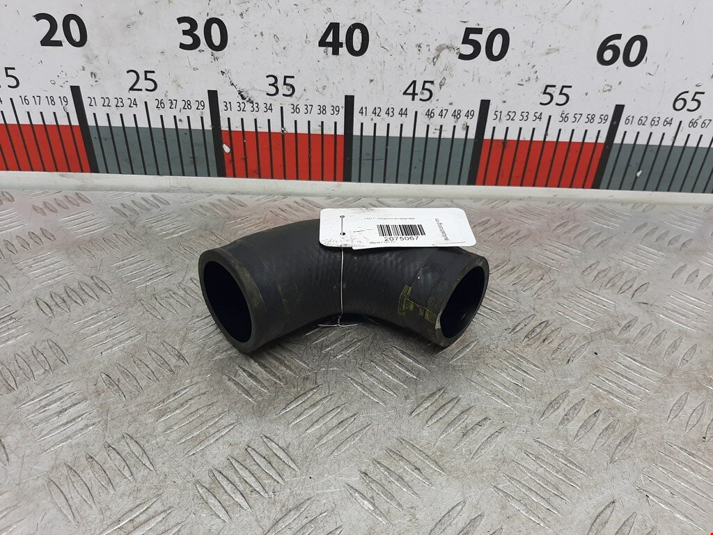 Патрубок интеркулера Mazda 6 GG RF5C13240A арт. 2075067