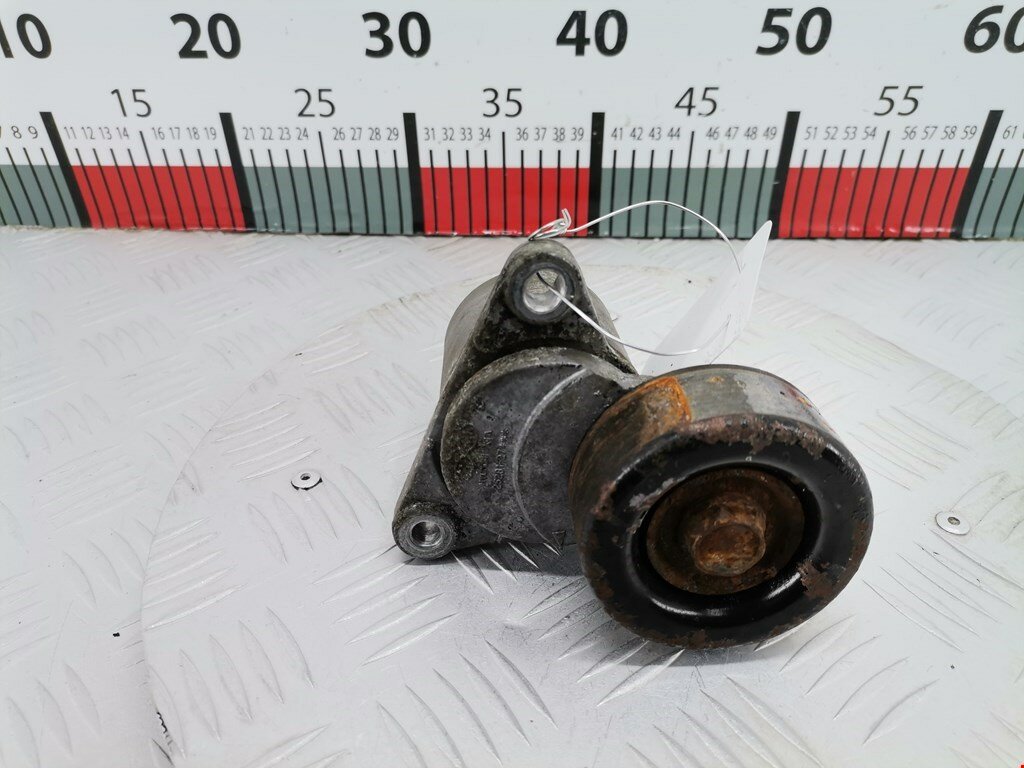 Натяжитель ремня генератора (приводного поликлинового ремня Kia Sportage 2 (KM) 2528127060 арт. 1657054