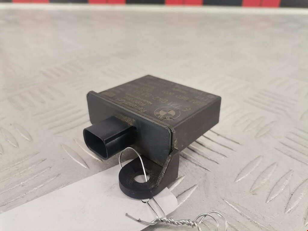 Блок контроля давления в шинах (RDC) BMW 7-Series (E65/E66) 36236771042 арт. 1409238