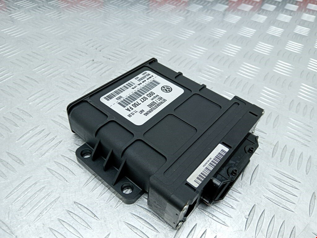 Блок управления АКПП Volkswagen Touareg 1 09D927750FA арт. 1773562