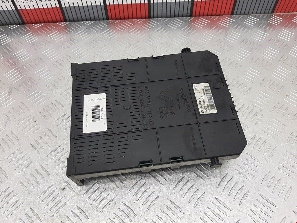 Блок комфорта Citroen Jumpy (Dispatch) 2 9664059080 арт. 1777004