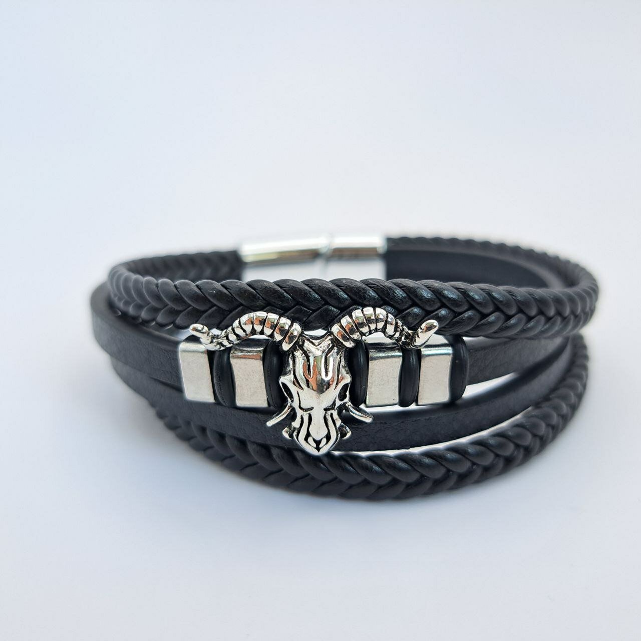 Плетеный браслет, металл