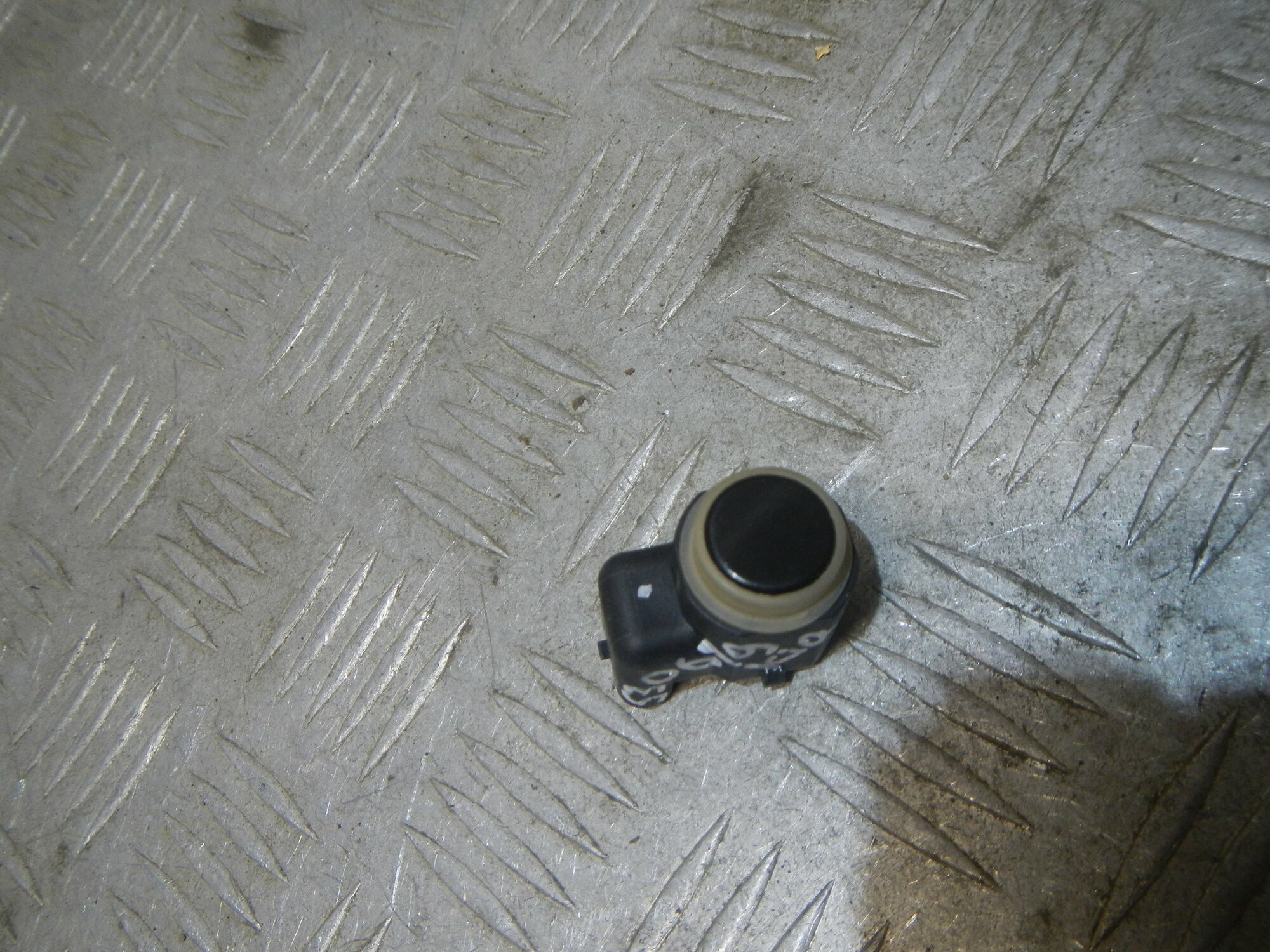 Б/У Датчик парковки, KIA (Киа)-OPTIMA (10-) KIA OPTIMA (10-) без видимых повреждений. 530619 Hyundai-KIA арт. 957202T000