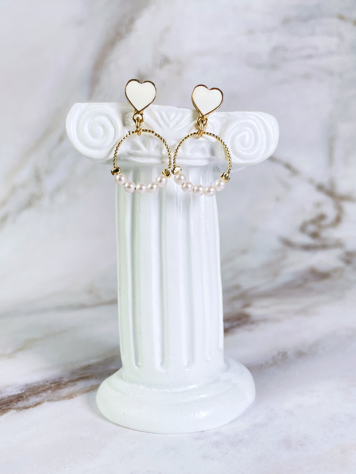 Серьги пусеты, с подвесками, искусственный камень, жемчуг имитация