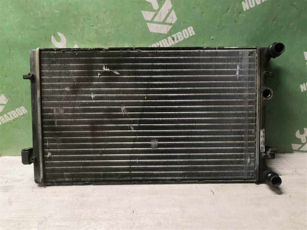 Радиатор основной VW Golf 4 Bora 97-05