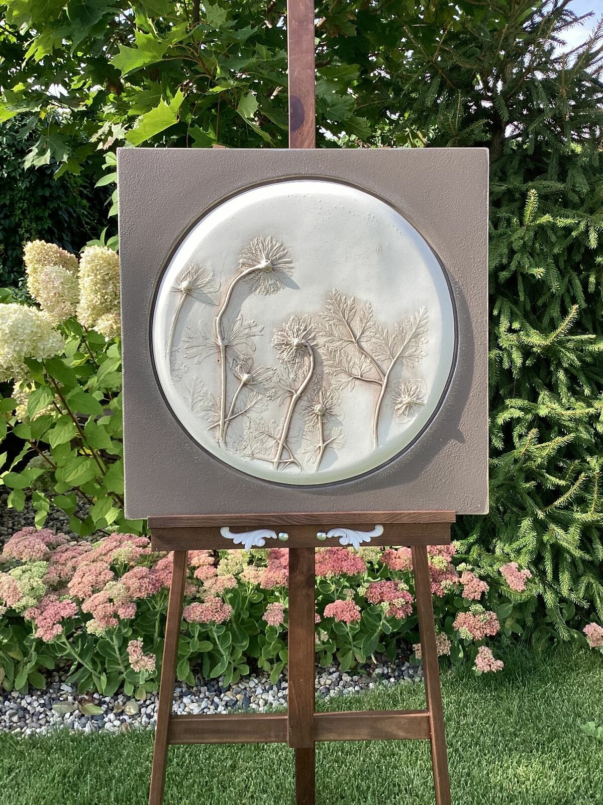 Гипсовое панно, ботанический барельеф, картина "Флористическая фантазия", ручной работы, 54x54x1.5 см