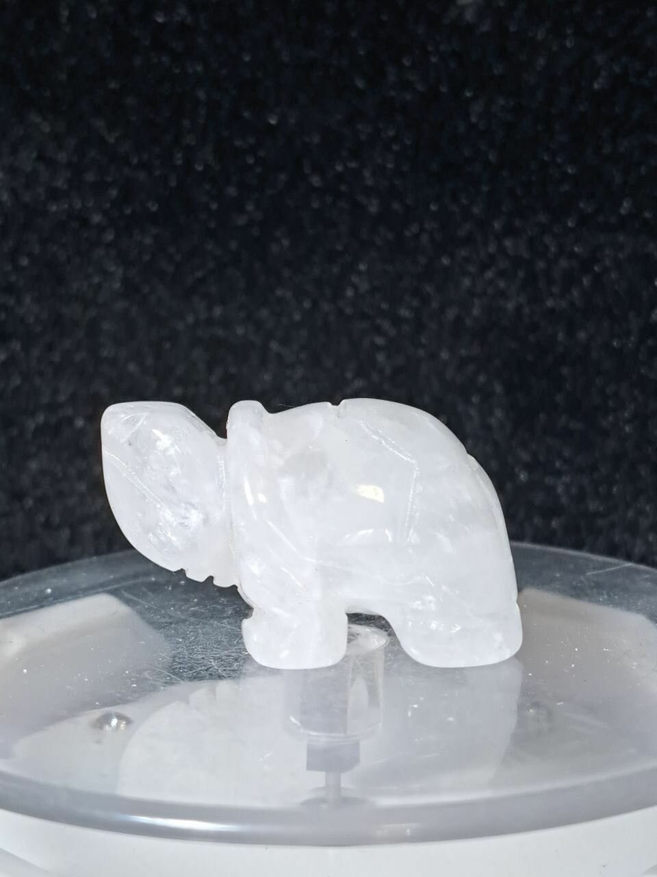 Статуэтка оберег и талисман эксклюзивная черепашка из натурального камня Горный хрусталь