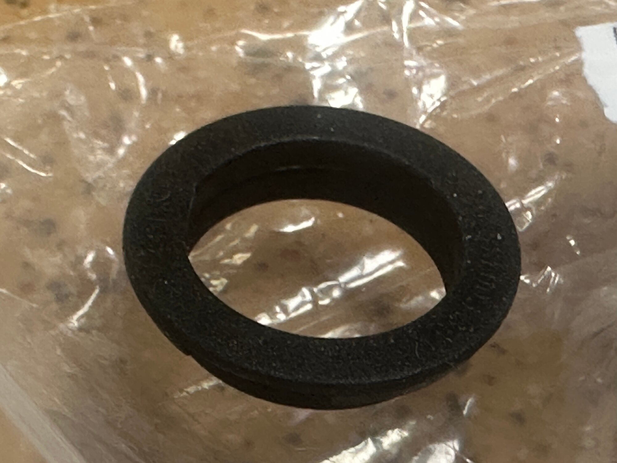 Прокладка датчика парковки VW Tiguan II оригинал 3Q09191339B9 3Q0919133