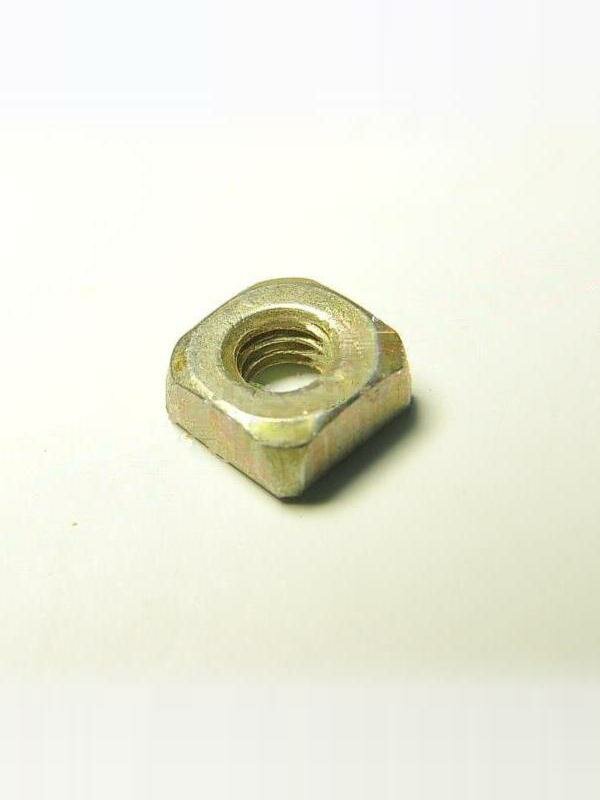 Гайка М4 квадрат (стартера) 10196901