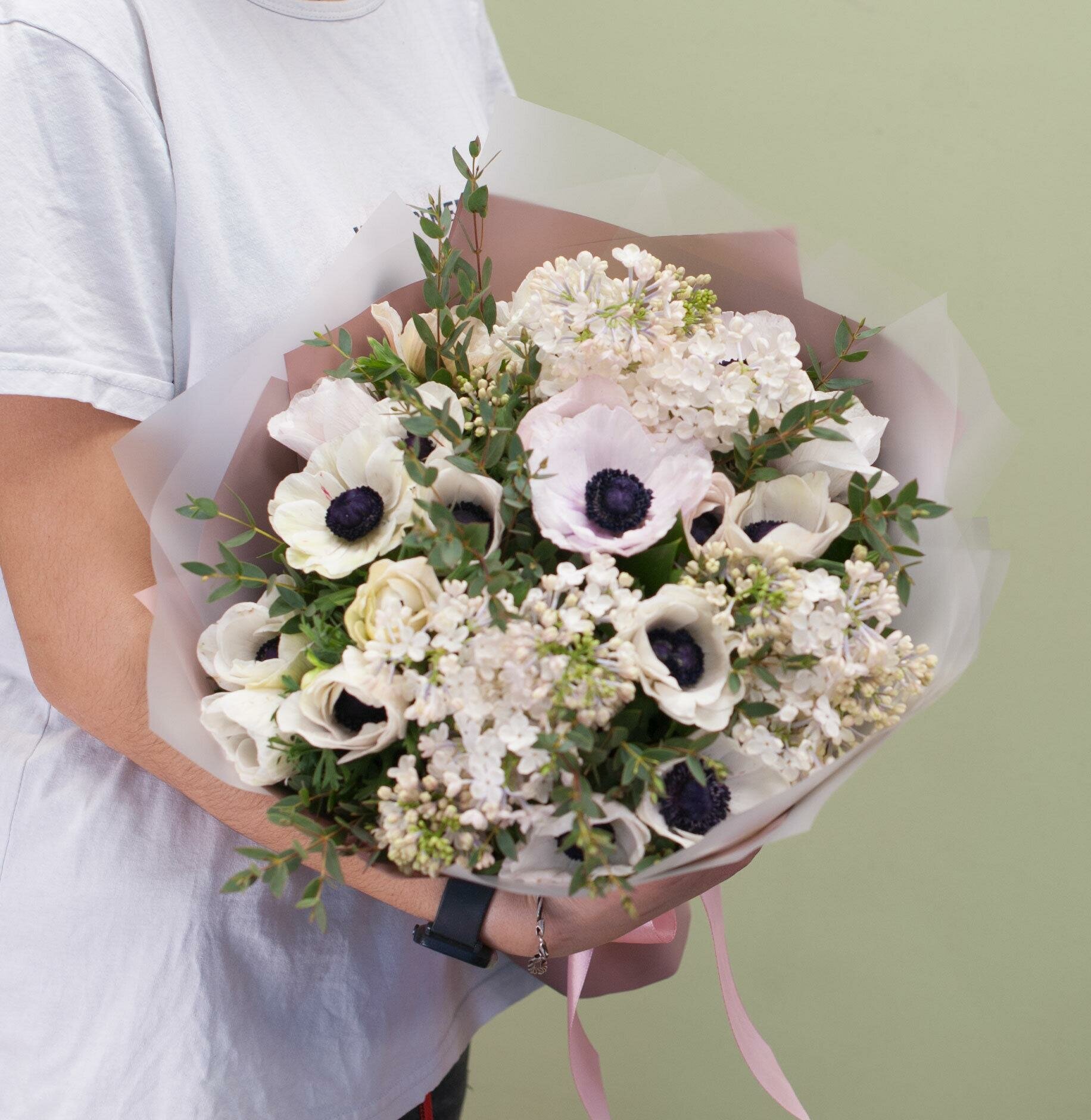 Букет цветов Charlotte "Элеганс", белый, высота букета 40 см